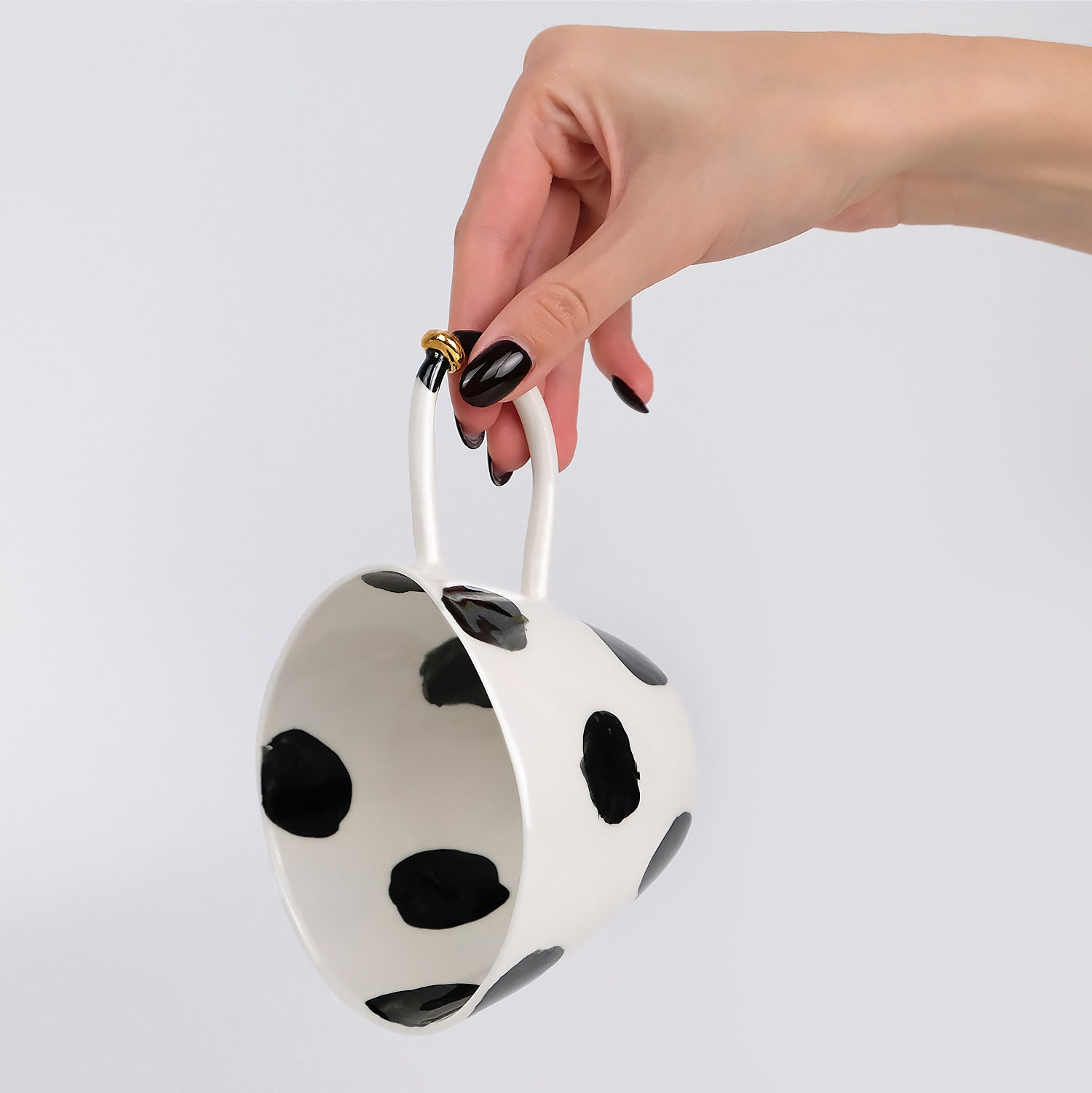 Handmade Porcelain Cup "Dots" | Livettes Wallpaper