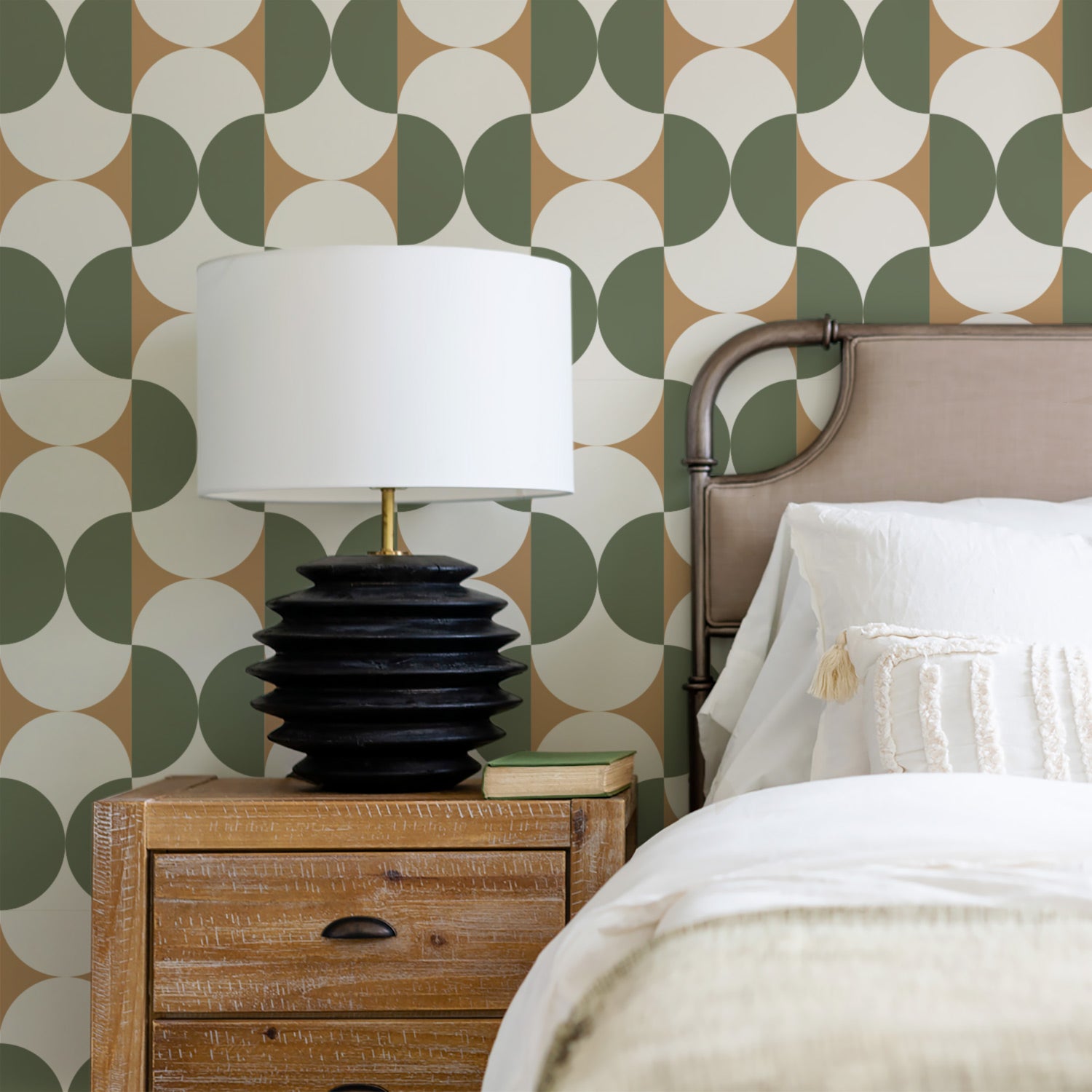 Green Modern Geometric Scallop Print Wallpaper by Livettes | Livettes ...