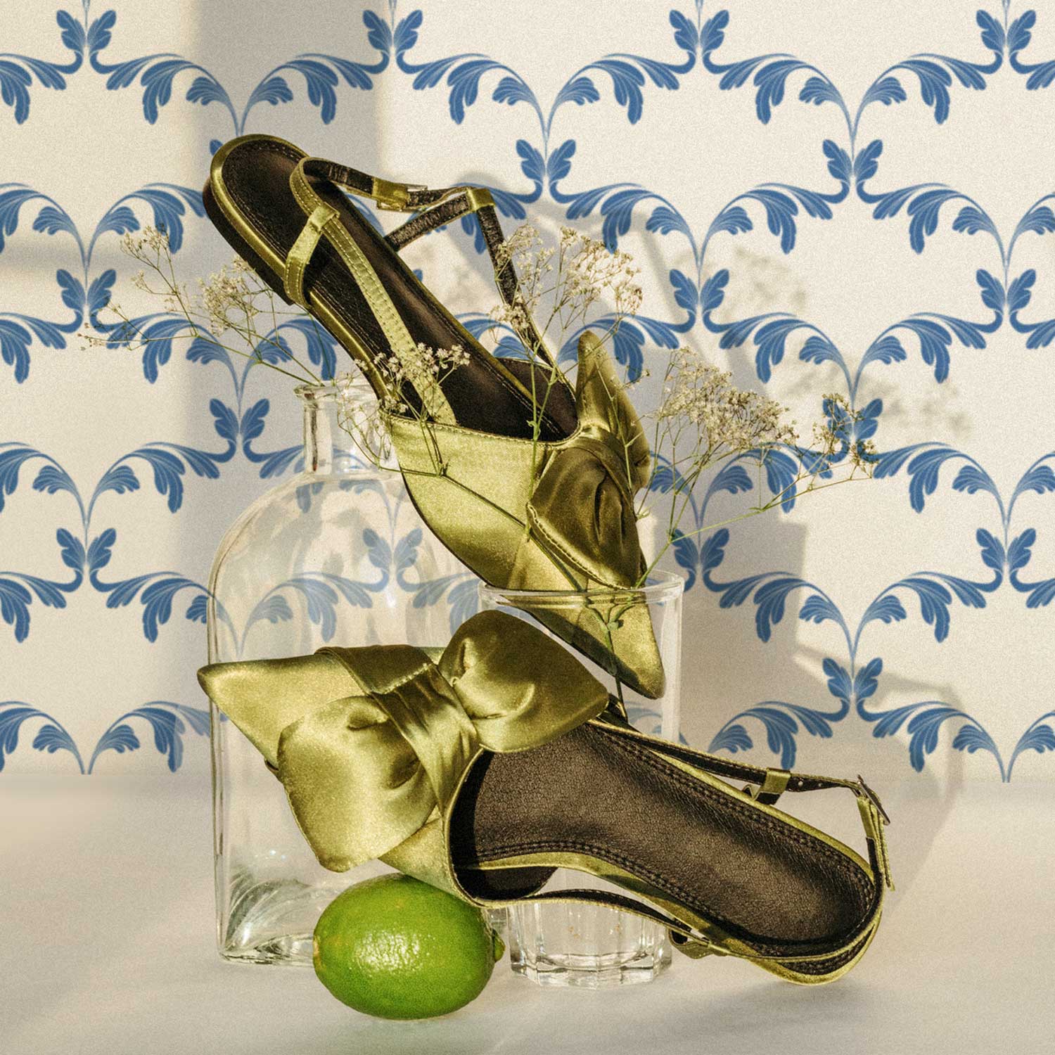 Kate Spade Bow Wallpaper