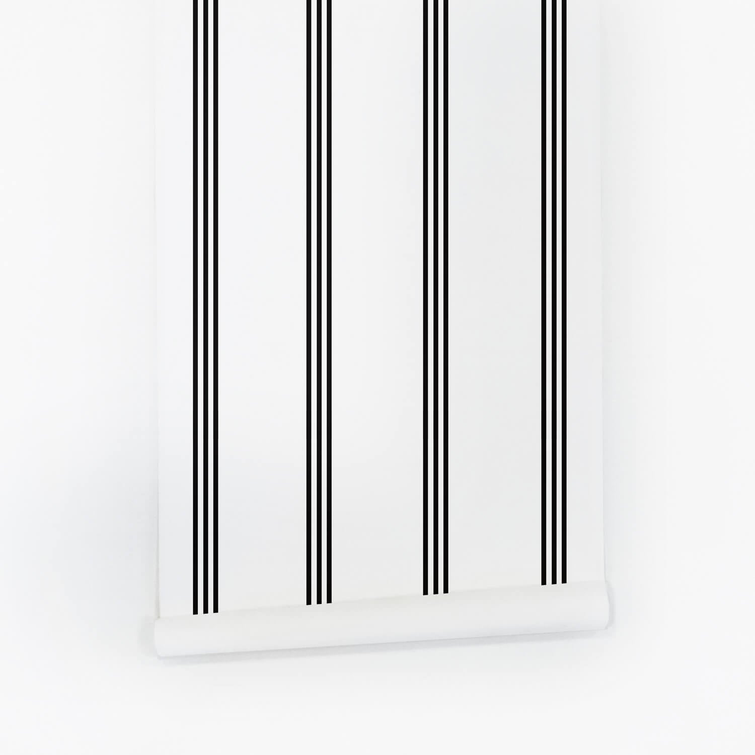 Minimal stripes print removable wallpaper | Livettes | Livettes Wallpaper