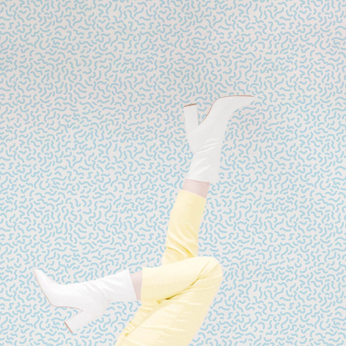 Blue Memphis design wallpaper | Livettes | Livettes Wallpaper UK